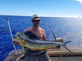 Rarotonga Fishing Season | Fish Species Chart & Fishing Records